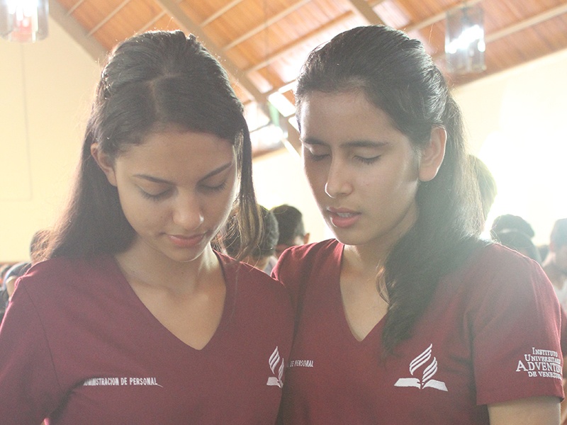 In Venezuela, hundreds of Adventists take part in a 7-day prayer ...