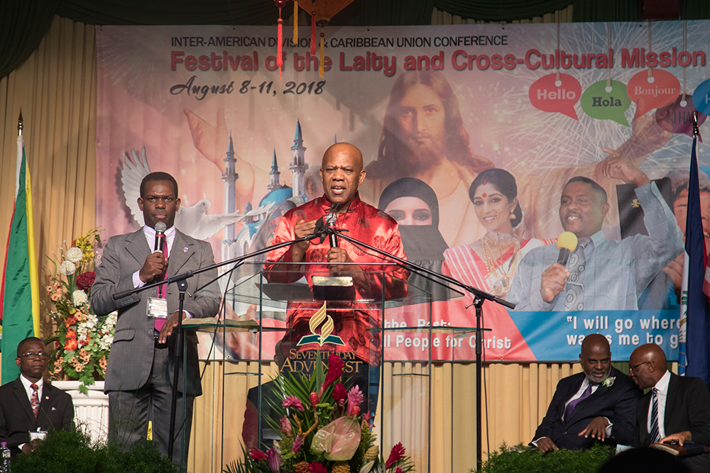 Líderes laicos adventistas son llamados a llegar más allá de las ...