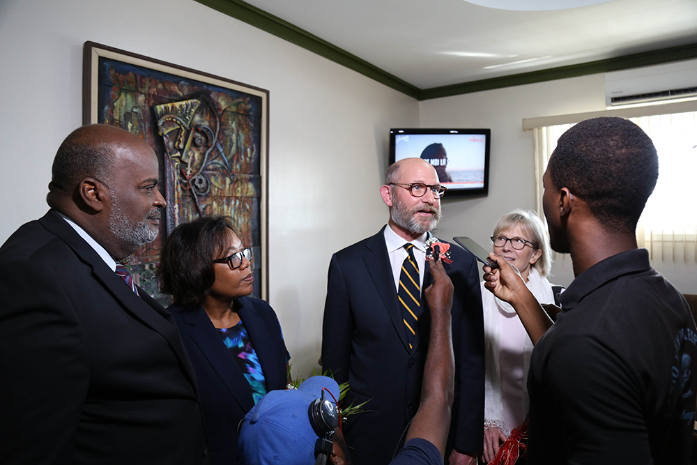 En Haití, la Iglesia Adventista da la bienvenida al pastor Ted N.C ...