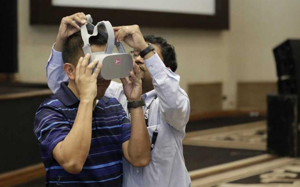 Adventist Communicators Gear Up to Better Reach Older and New ...