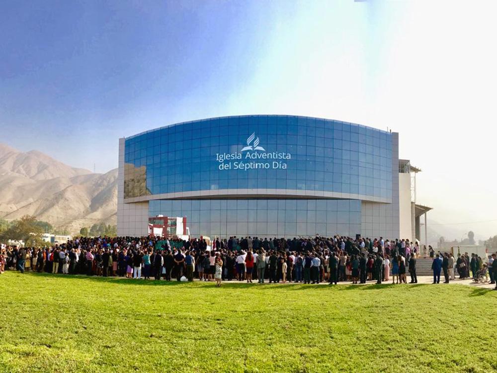 Adventist Church President Appeals to 52,000 to Have Beautiful Feet in ...