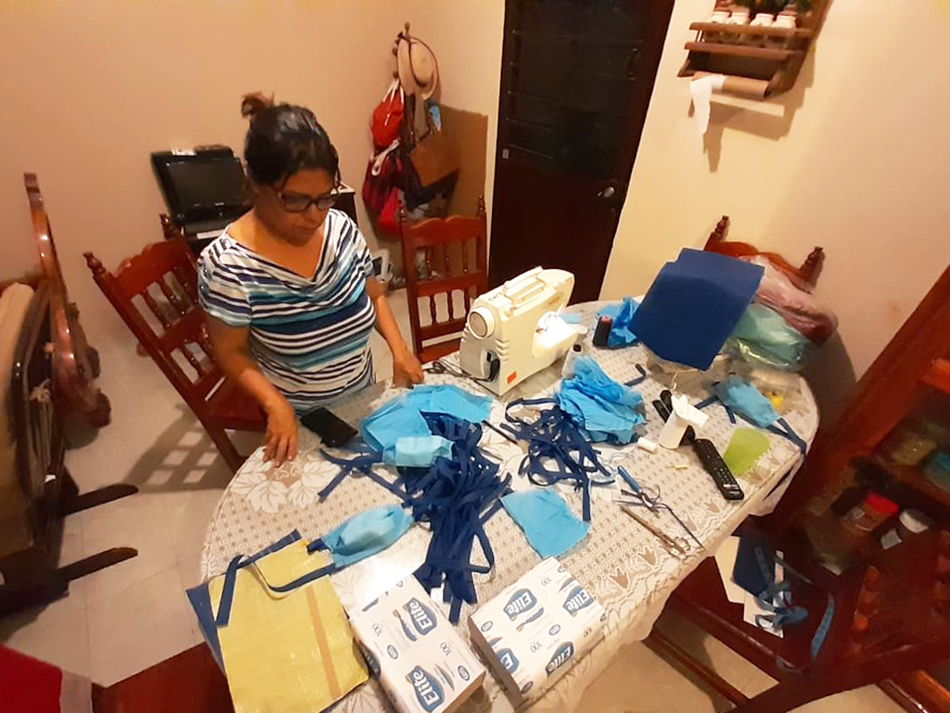 Montemorelos University Faculty and Staff Team Up to Make Face Shields ...