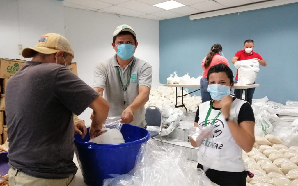 ADRA Honduras Mobilizes Volunteers to Assist Thousands of Needy ...
