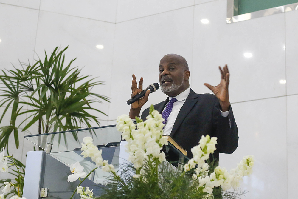 Leaders Celebrate First Chaplain to Complete Adventist Certification ...