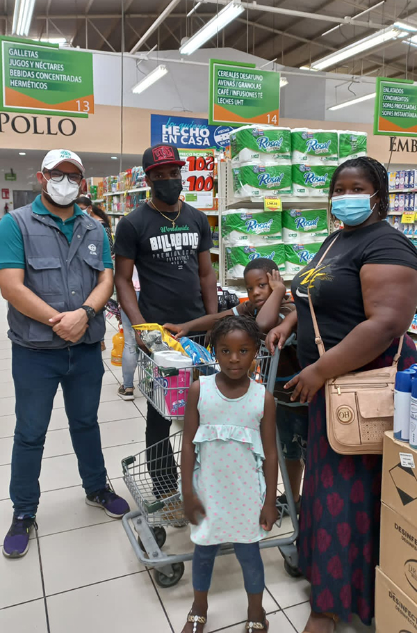 En Honduras, ADRA ayuda a cientos de familias migrantes en camino al ...