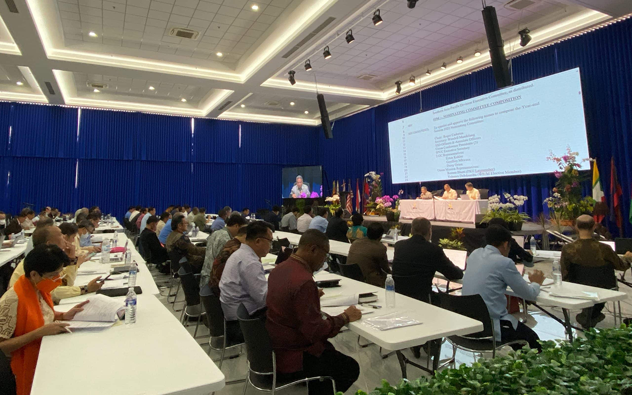 Tres campos que probablemente serán movidos de la División Asia ...