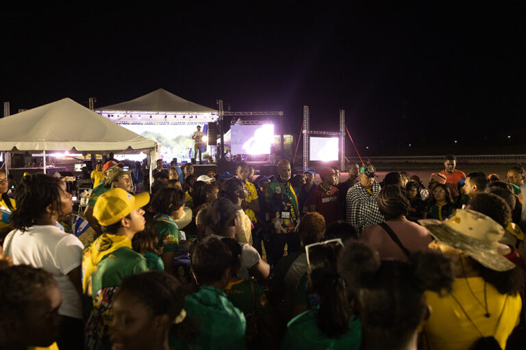 Los Conquistadores son desafiados a comprometerse plenamente con Dios ...