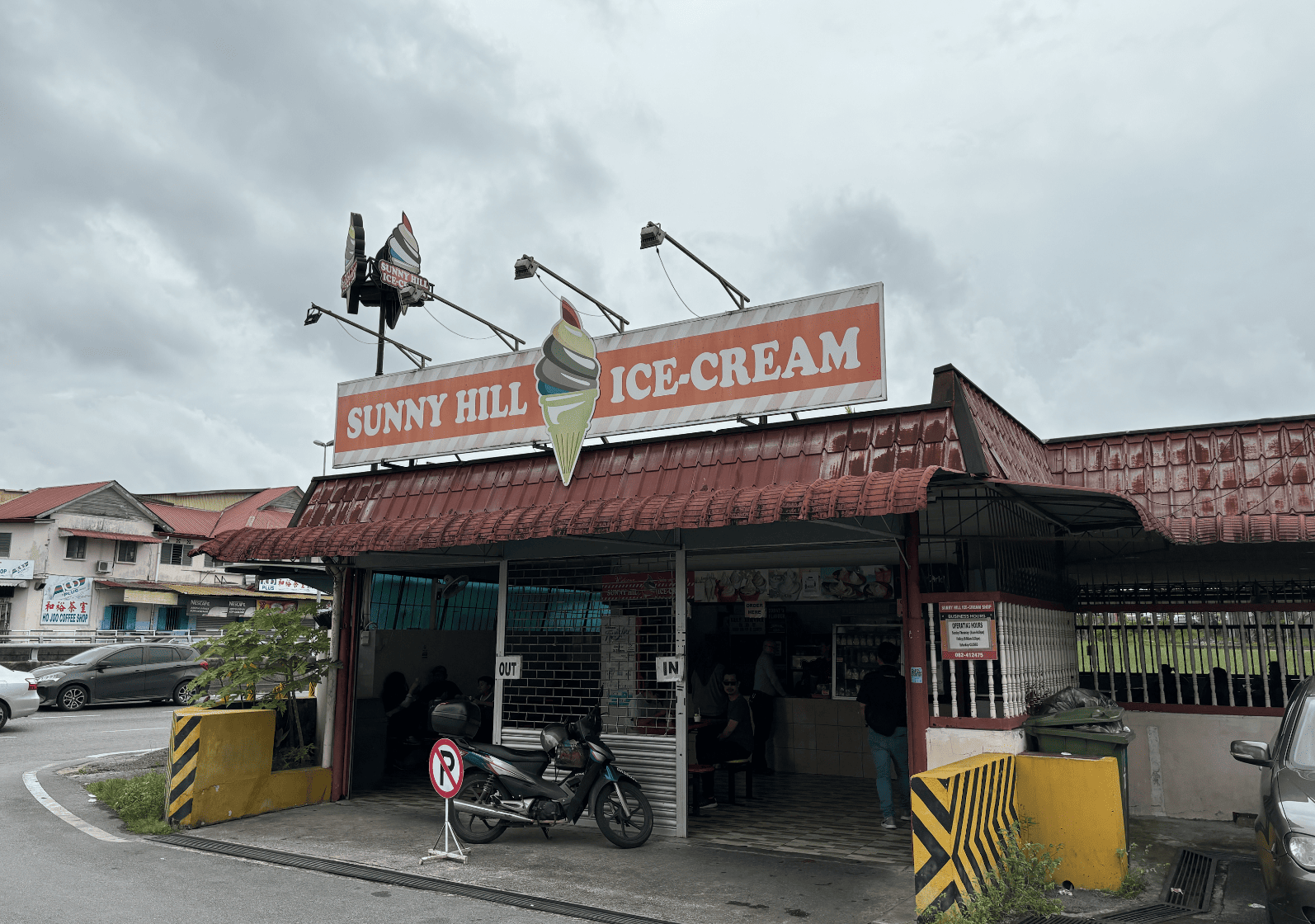 Adventist-Owned Ice Cream Parlor in Malaysia Offers Taste, Positive ...