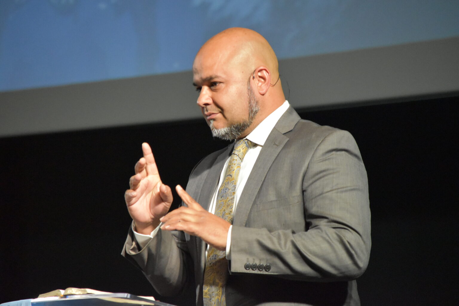 GYC Europe Convention Opens With a Call to Find Every Life Answer in ...